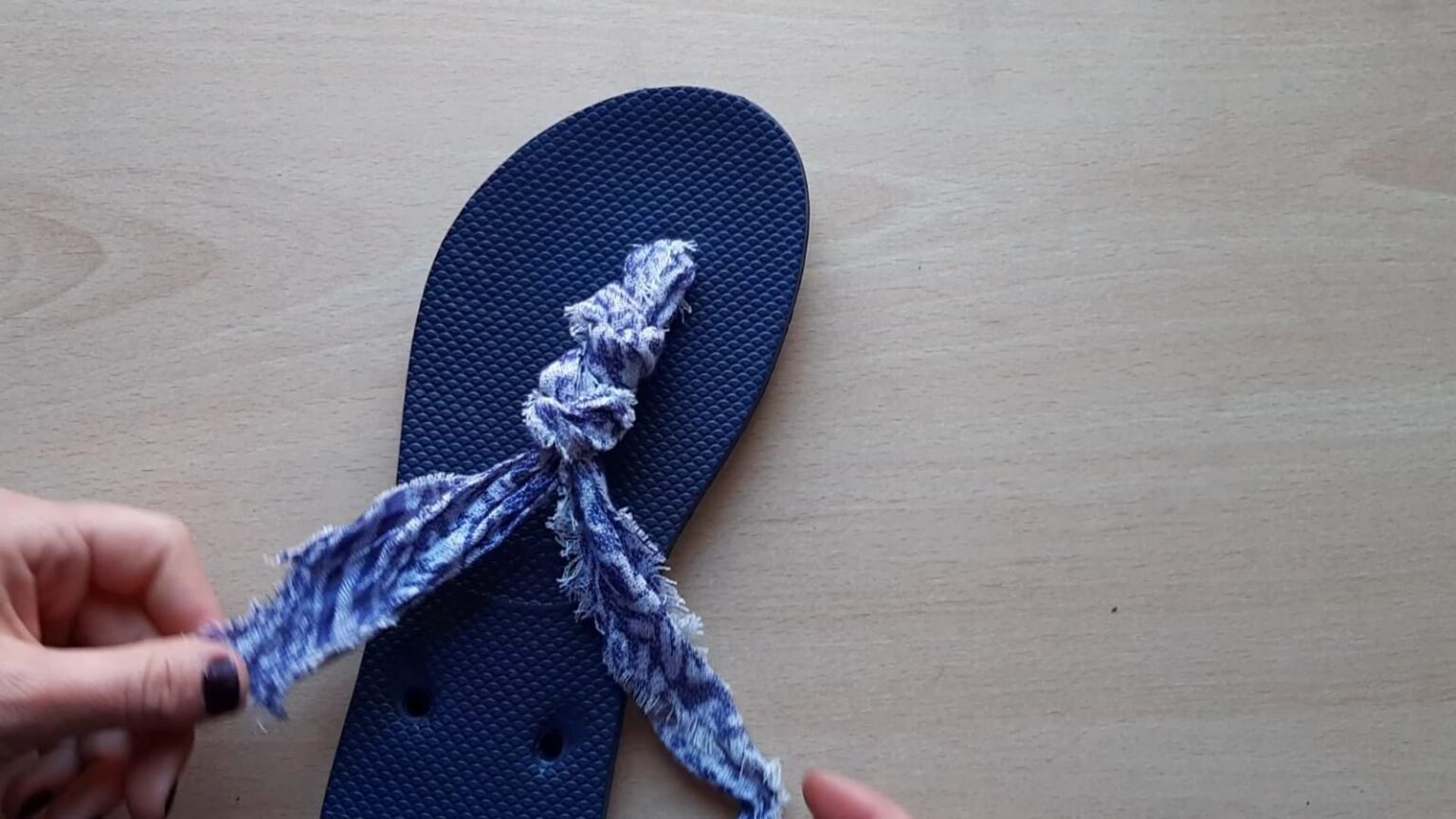 The Knot So Hard Flip Flop DIY Tutorial