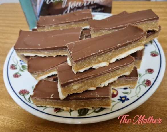 Grandma’s Morning Coffee Slice Recipe